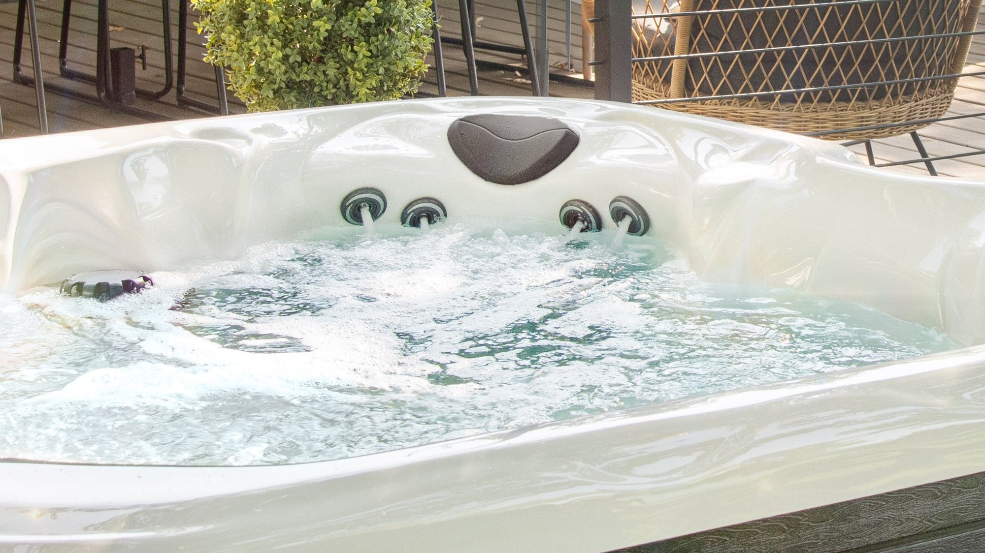 About Us – Instinct Spas